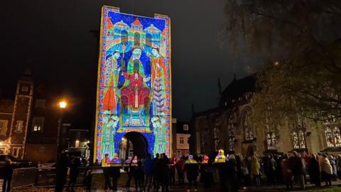 Boston Brilliance festival to bring immersive light show to town - BBC News