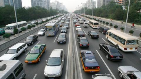 Gridlocked world: where are the world's worst traffic jams? - BBC News