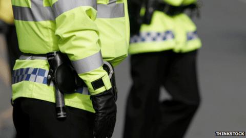 Future cops: How technology is set to change policing - BBC News