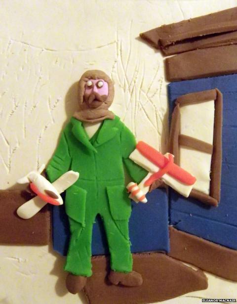 Famous photographs re-created in Play-Doh - BBC News