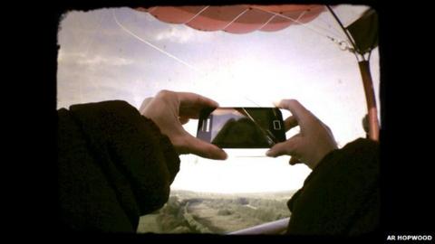 Why does the human brain create false memories? - BBC News