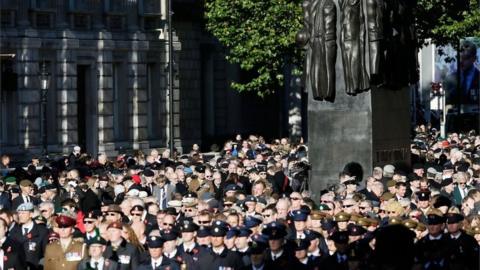 Remembrance Sunday: In pictures - BBC News