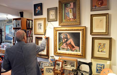 The retired doctor with a surrealist art treasure trove - BBC News