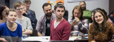 Online students can't help being sociable - BBC News