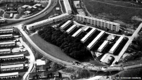 'New town' Runcorn celebrates 50th birthday - BBC News