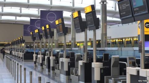 Heathrow Terminal 2 Slipstream sculpture unveiled at airport - BBC News