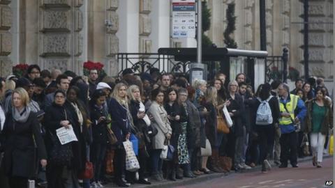 Tube strike: Disruption continues as strike ends - BBC News