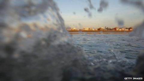 Google helps build 'Faster' cable under Pacific Ocean - BBC News