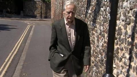 Eccles Hall School: David Tuohy sex abuse trial told of 'spanking obsession' - BBC News