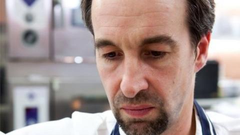 Chef Stephen Terry to serve up Nato banquet - BBC News