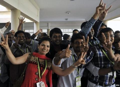 Why India's Mars mission is so cheap - and thrilling - BBC News