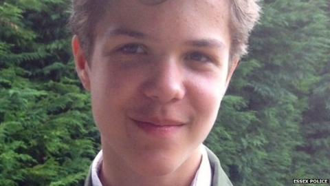 Breck Bednar murder: Body photos 'circulated by killer' - BBC News