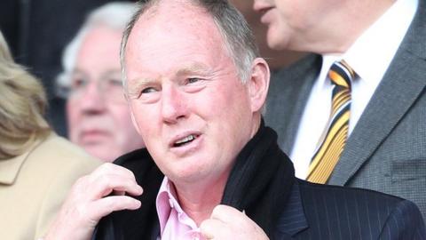 Wolves: Rajiv van La Parra red card rescinded, Doherty banned - BBC Sport