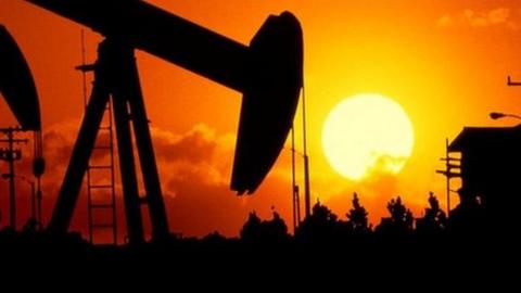 Falling oil prices threaten to transform the industry - BBC News