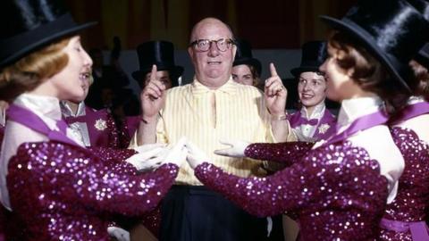 Billy Cotton: A life less ordinary - BBC News