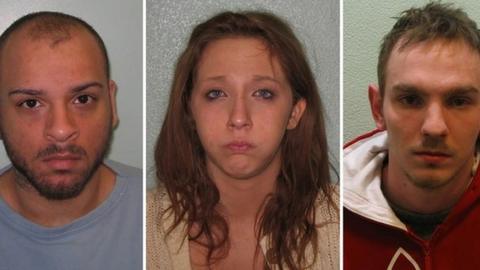 Wandsworth Prison escapee Neil Moore faked bail email - BBC News