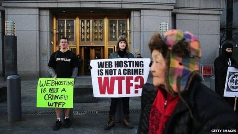 Silk Road drug website founder Ross Ulbricht jailed - BBC News