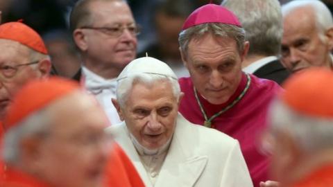 Pope Francis appoints 20 new cardinals - BBC News