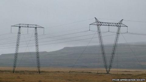 Meet the 'pylon spotters' - BBC News