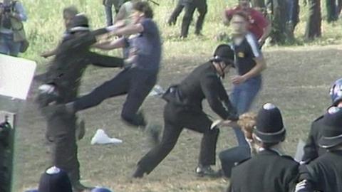 Background: 'The Battle of Orgreave' - BBC News