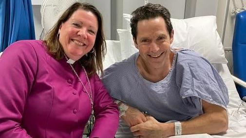 Bride Valley vicar thanks parishioners after motorbike crash - BBC News