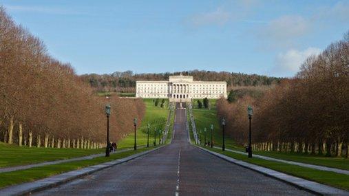 Stormont opposition plans outlined to Northern Ireland parties - BBC News