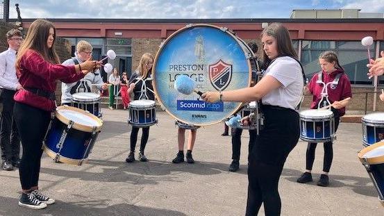 Pipes over pop: More pupils get chance to learn traditional instruments ...