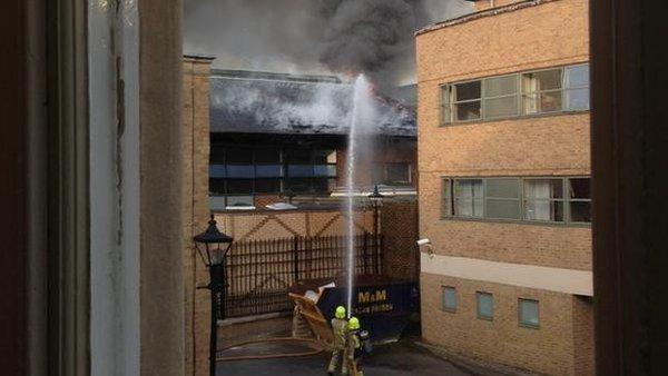 Magdalen College School stays open to pupils after fire - BBC News