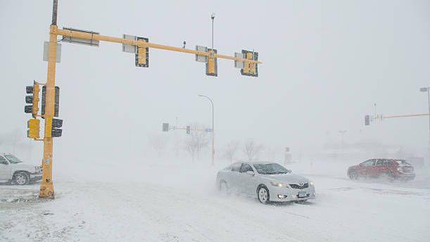US winter storm to bring blizzard conditions to Midwest - BBC Weather