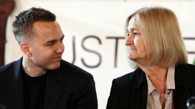 Sally Challen: No fresh trial over husband murder - BBC News