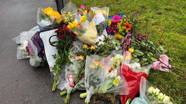 Chris Marriott: Jury discharged in 'Good Samaritan' murder trial - BBC News