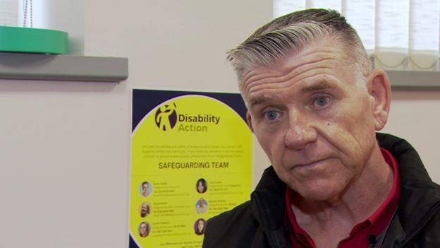 Motability: Government considers changes to car scheme - BBC News