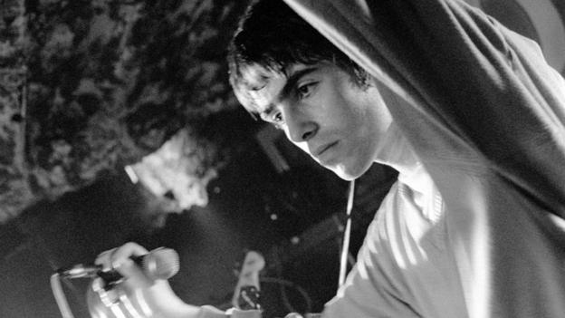 Hull: The New Adelphi Club celebrates 40 years of live music - BBC News