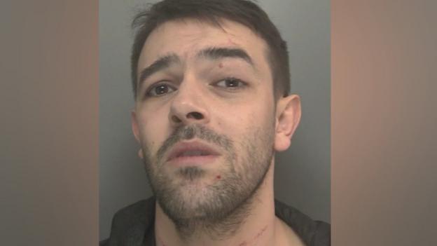 Liverpool drug dealer who trafficked guns is jailed - BBC News