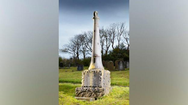Barrow monument to man rescued by Grace Darling becomes listed - BBC News