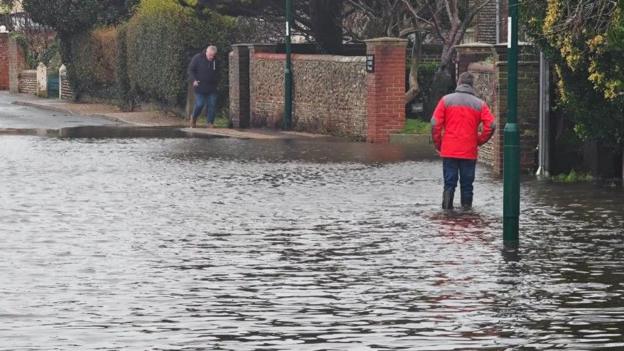 Aldwick: 'We can't go on like this having these floods' - BBC News
