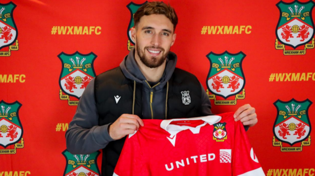 Wrexham: Striker Sam Smith 'couldn't turn down' Dragons' project - BBC ...