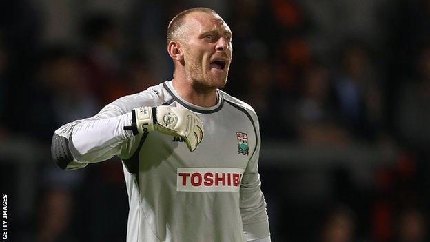 Graham Stack: Barnet's goalkeeper set for groin surgery - BBC Sport