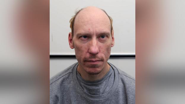 Stephen Port murders: Families of victims receive Met payouts - BBC News