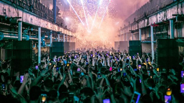 Why did raves become illegal? - BBC News