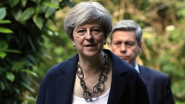 Q&A: A guide to the DUP-Tory deal one year on - BBC News