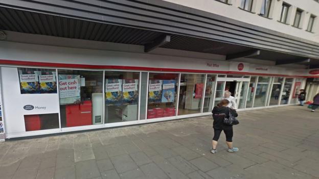 South Shields post office is 'vital' part of town's regeneration - BBC News