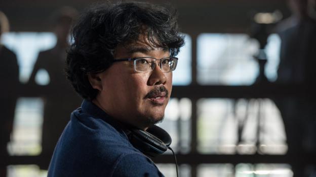 Okja: A genetic super pig and the environment - BBC News