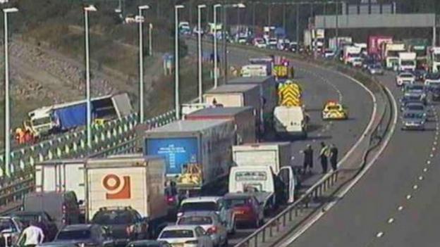 Driver killed in Prince of Wales Bridge lorry crash named - BBC News