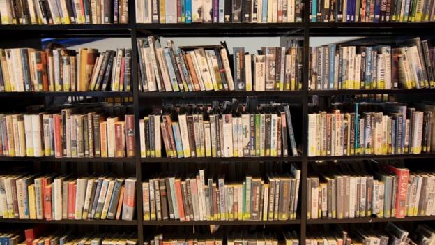 Essex County Council submits Clacton Library revamp plans - BBC News