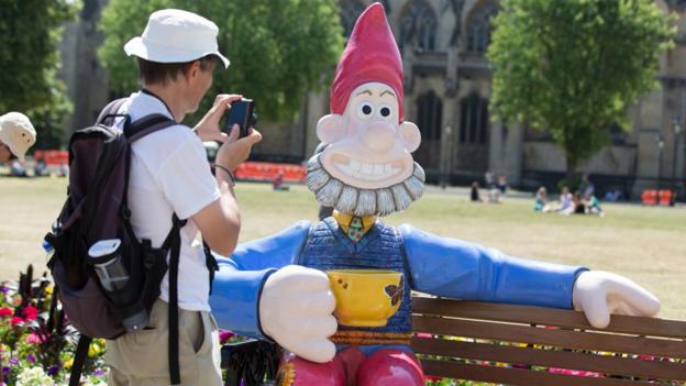 New Bristol Wallace and Gromit trail announced for 2025 - BBC News