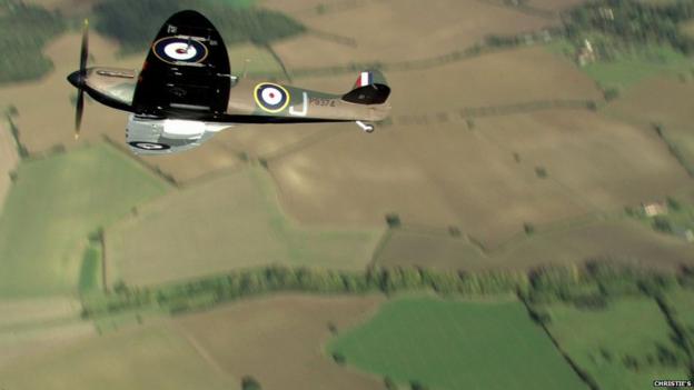 In Pictures: Rebuilding a rare Mk1 Spitfire - BBC News