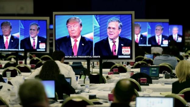 Republican candidates clash over how to counter IS - BBC News
