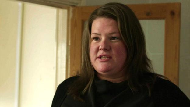 'I told police who my burglar was - but they did nothing' - BBC News