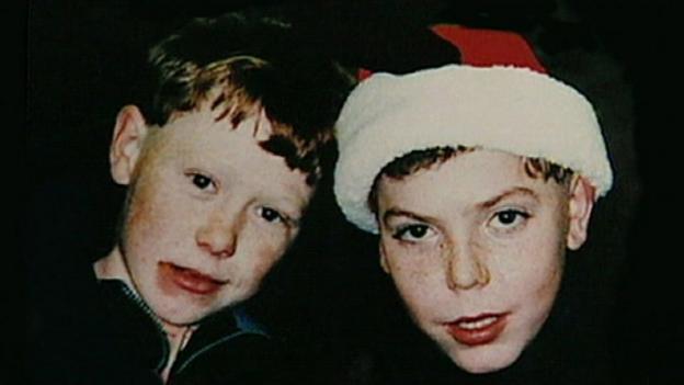 Milk Carton Kids: Brother's determination to find missing boys - BBC News